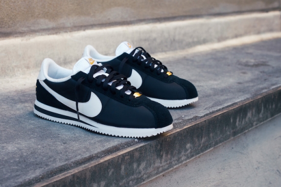 Nike Cortez Nylon Premium Compton: A Closer Look - The Drop Date